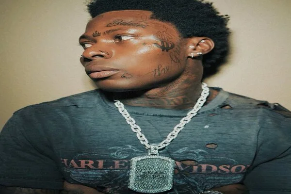 Nigeria - Asake Reveals Reason Behind His New Look at the 2025 Grammy ...