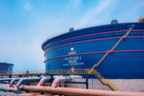 Nigeria - Dangote Refinery Sues NMDPRA Over Import Licenses for Petroleum Products | Nigerian ...