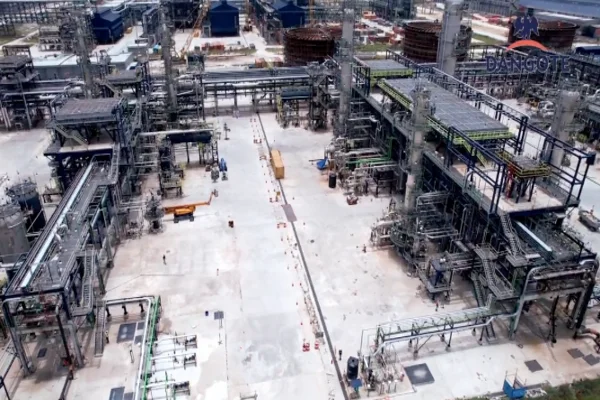 Nigeria - Dangote Refinery Hits Milestone: 1 Million Barrels Received ...