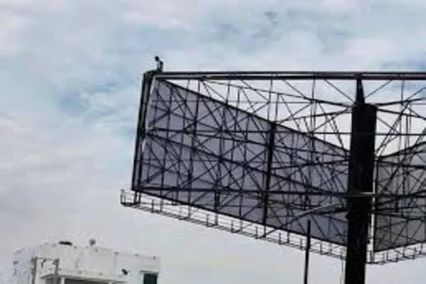 Nigeria - Desperate for Stardust: Kano Man Risks All for TikTok Fame ...