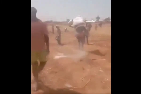 Nigeria - Hunger Crisis Unfolds: Viral Video of Nigerians Looting Rice ...