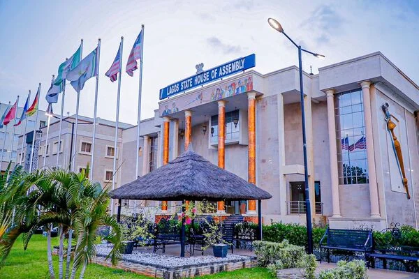 Nigeria - Lagos Assembly Crisis: Pro-Meranda Lawmakers Take Legal ...