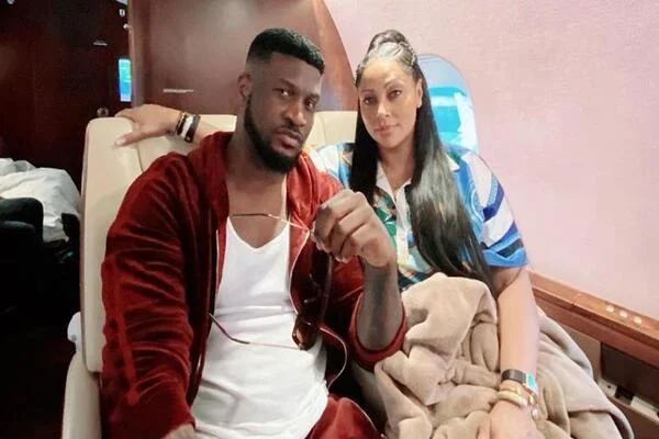Nigeria - Peter Okoye Reacts to Wife Lola Omotayo Twerking with Terry Apala at Event | Nigerian ...