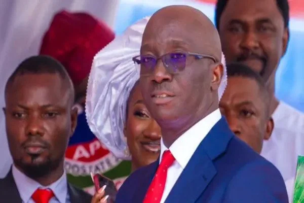 Nigeria - [VIDEO] Okpebholo Declares ‘Edo Is Now Lagos,’ Pledges 2027 Victory for Tinubu ...