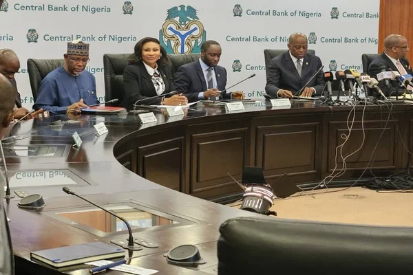 Nigeria - CBN Maintains Interest Rate at 27.5% Amid Inflation and Forex ...